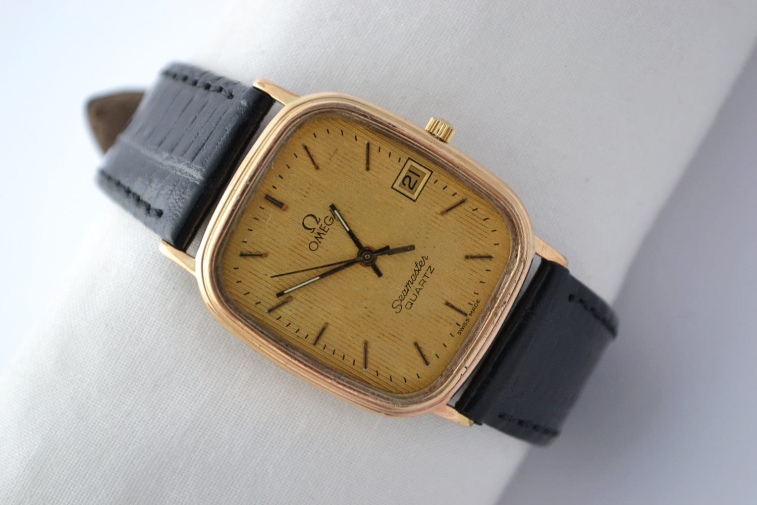 Vintage Omega Seamaster Cal.1430 Quartz Gold Plated Mens Watch 634 ...