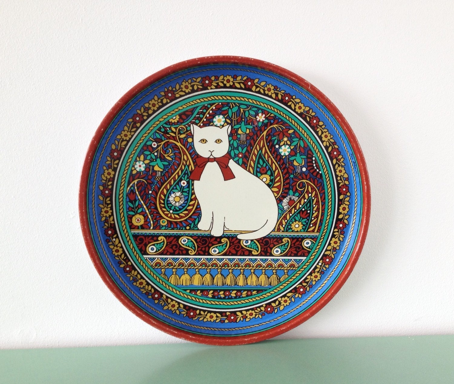 Vintage metal tray, Pat Albeck Cat on Paisley Shawl – Haute Juice