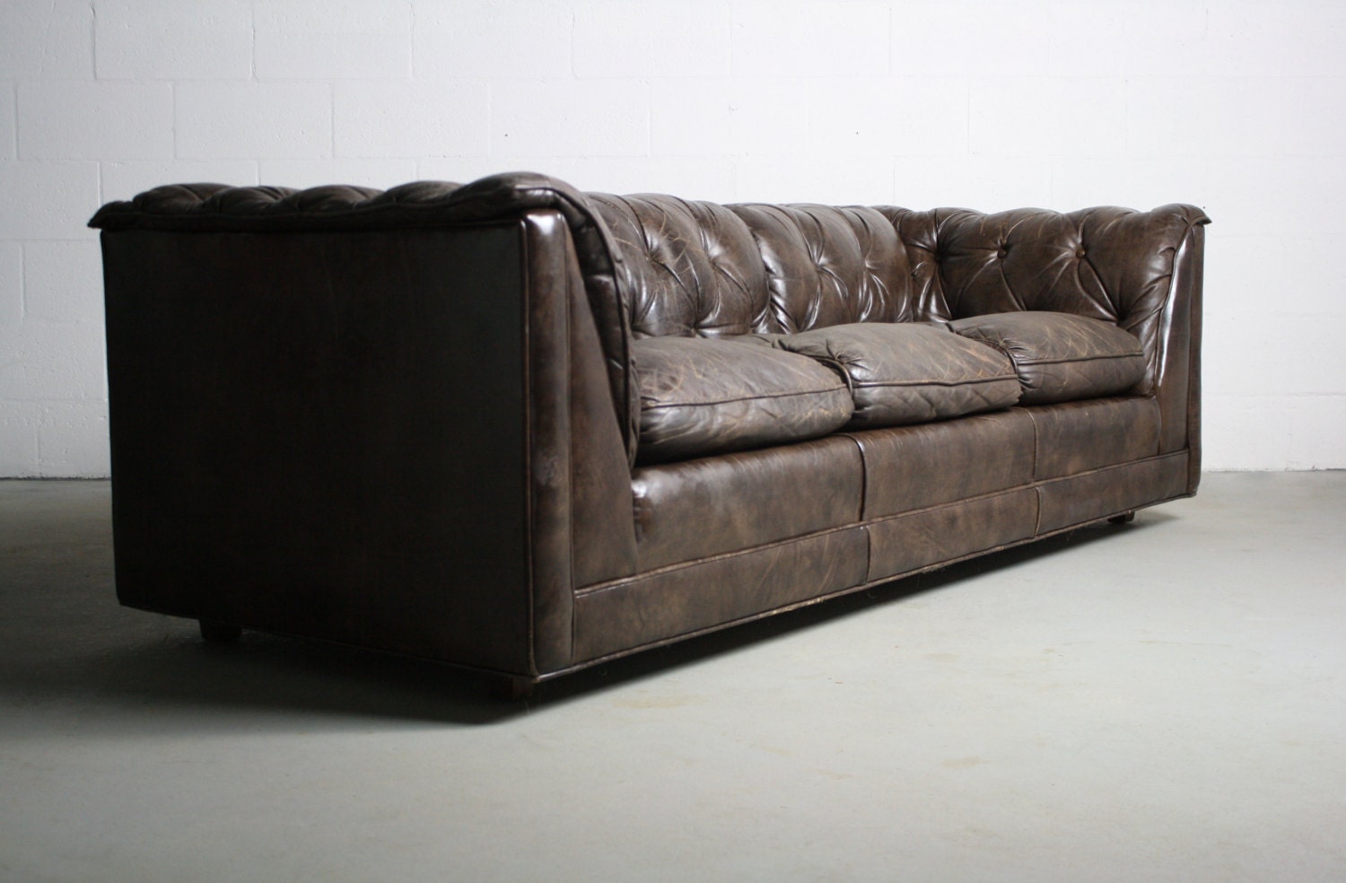Vintage Modern Chesterfield Tufted Tortoise Shell Aged Leather Sofa ...