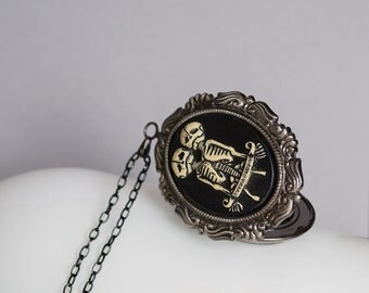 Gothic locket | Etsy