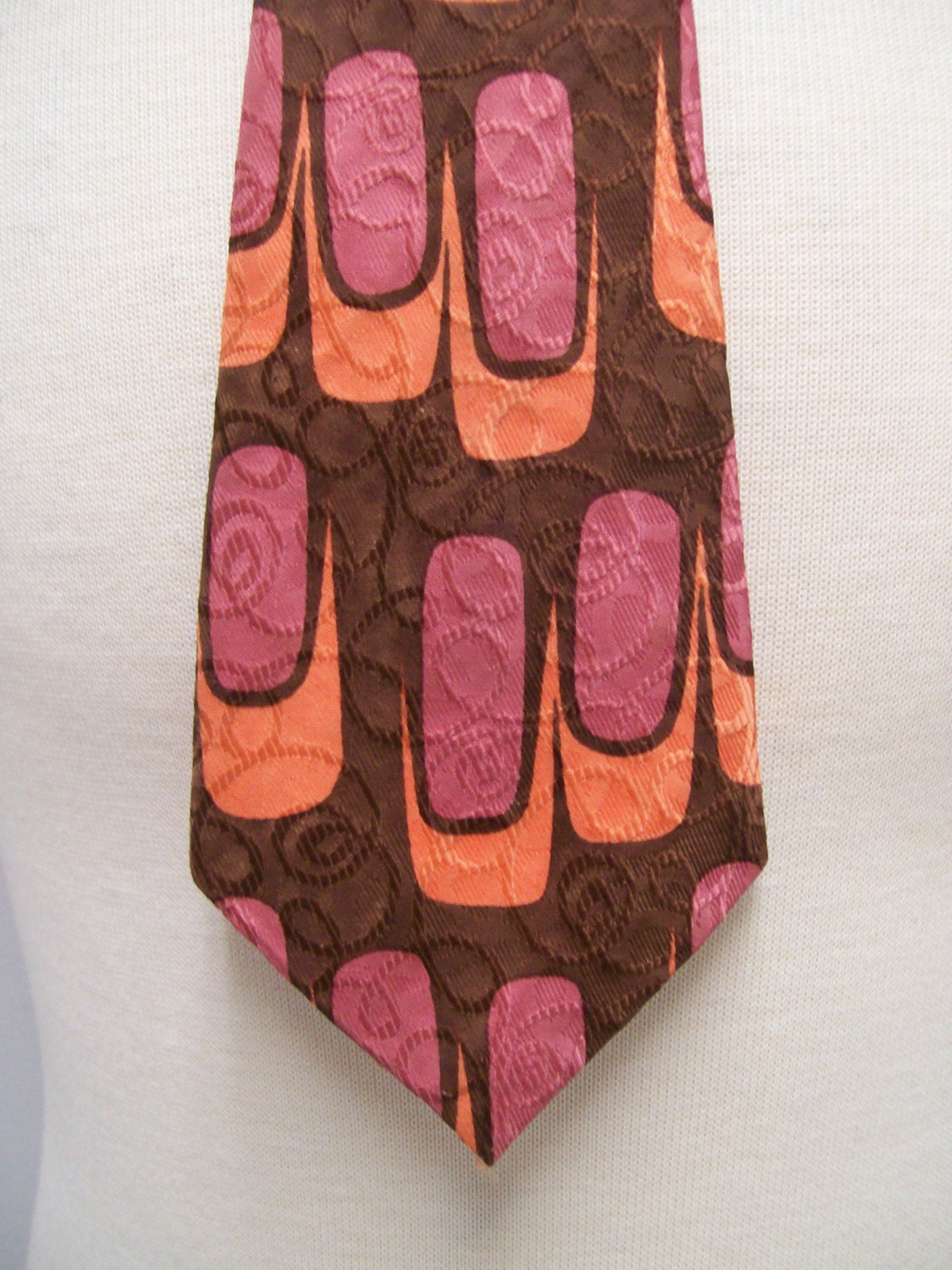 ultra mod 1970’s silk French neck tie #1 – Haute Juice