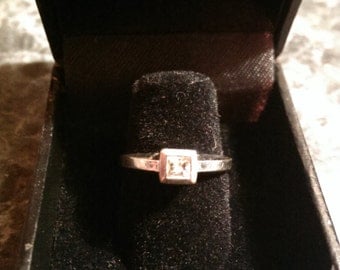 Promise ring box | Etsy