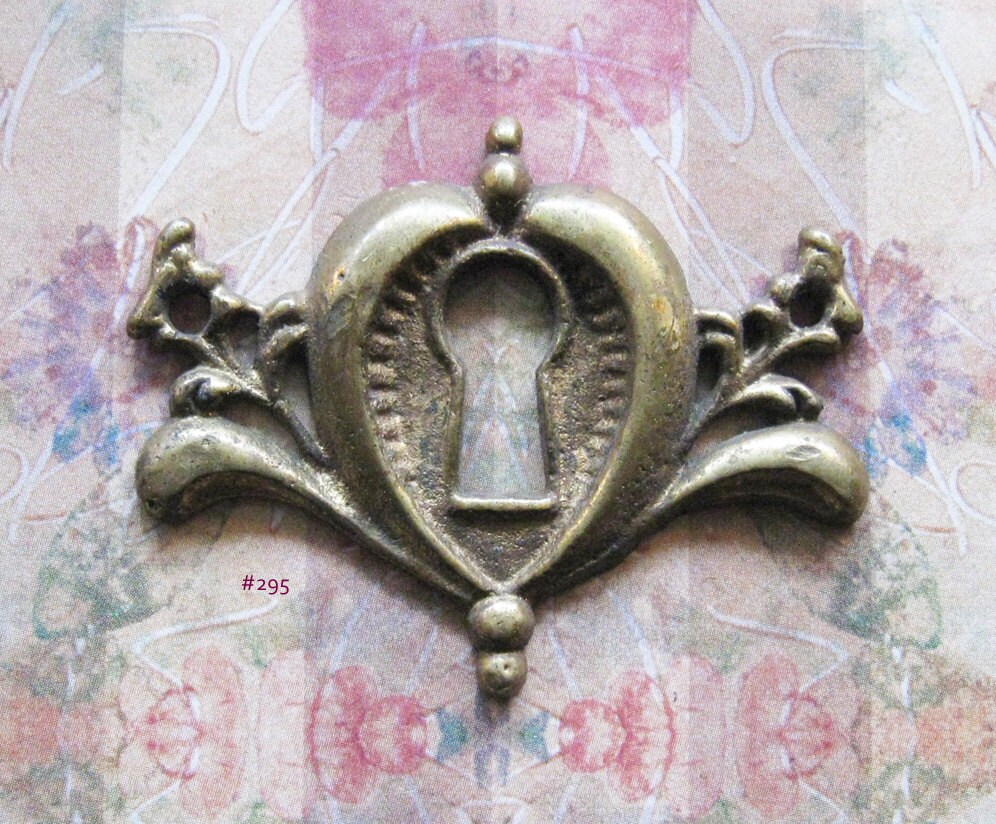 Heart Escutcheon Keyhole Antique Brass Furniture Key Plate Medieval ...