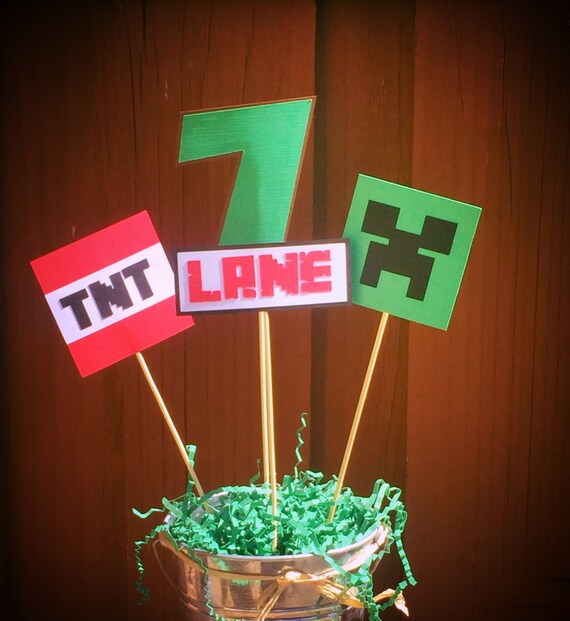 Minecraft Centerpiece Minecraft Party by LittleBirdiPaperShop