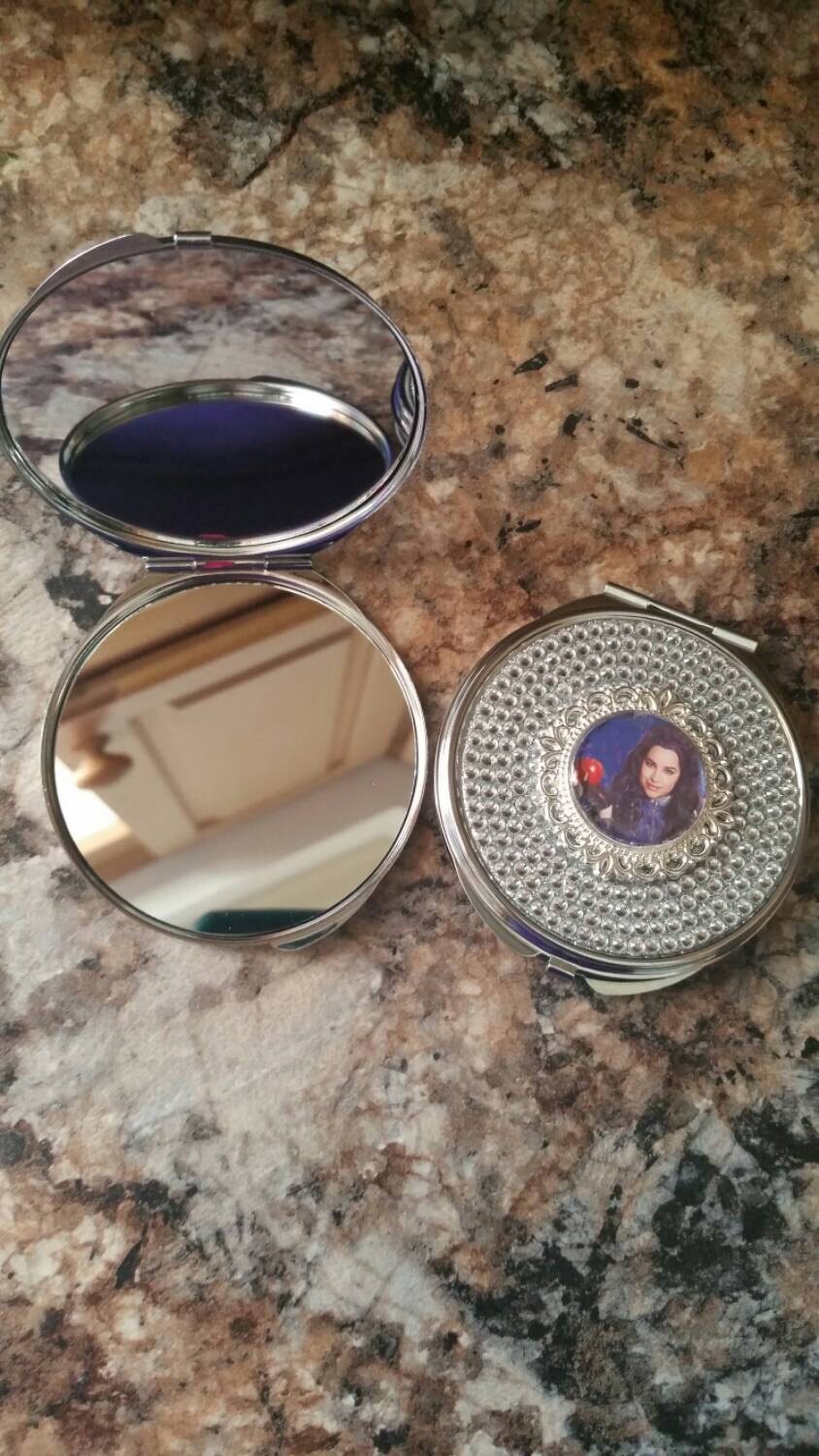 Ultimate Descendants EVIE Magic Mirror by ItsAGirlThingDesignz