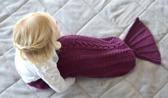 Mermaid tail knitting pattern / Mermaid blanket knitting