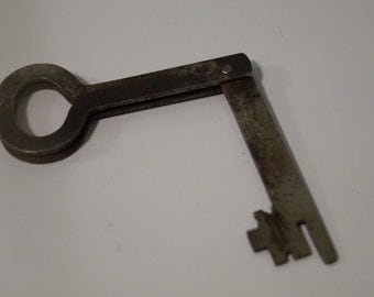 Vintage lock and key | Etsy