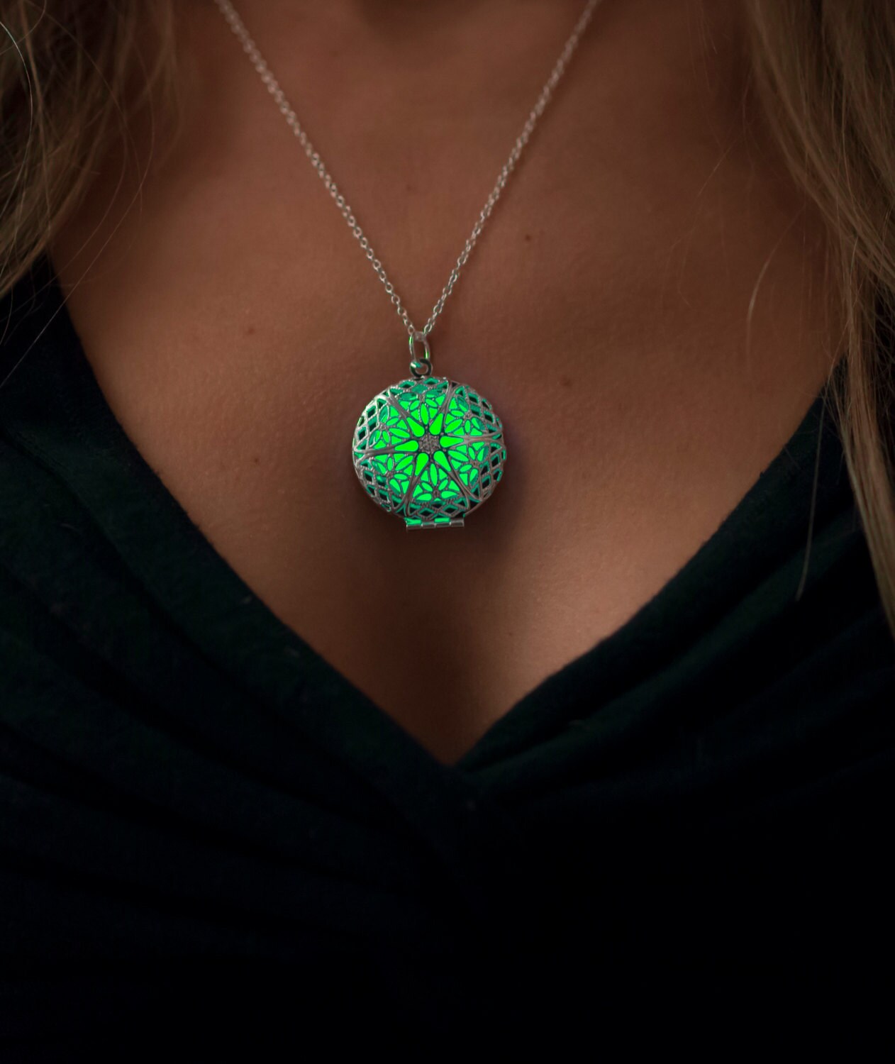 Green Glow in the Dark Necklace Glowing Jewelry Green