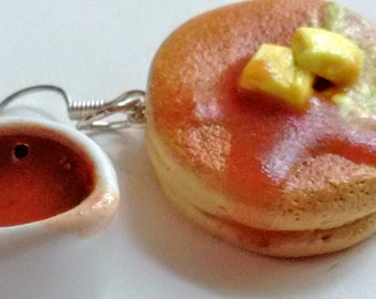 Realistic Pepperoni Pizza Slice Earrings by SprinkleCake on Etsy