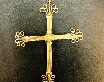 Elegant cross | Etsy