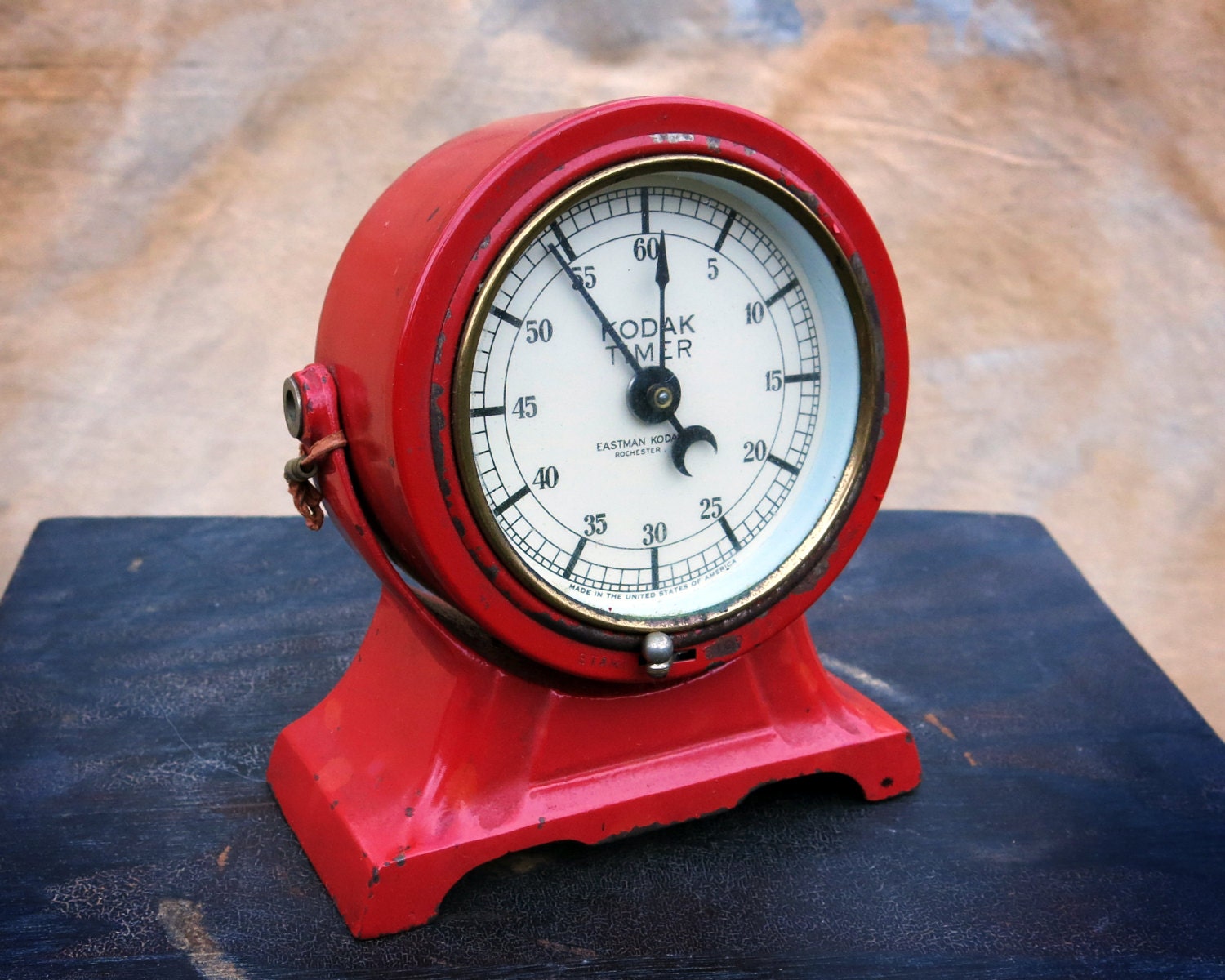 Red Kodak Darkroom Timer // Not Working // Vintage Industrial