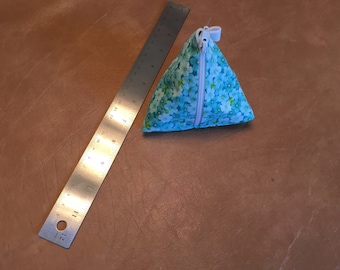 Triangle pouch | Etsy