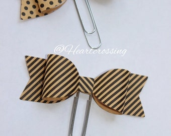 Green Spring Flower Paperclip Planner Clip by HeartCrossings