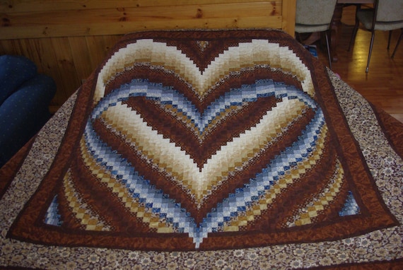 Items similar to Double Heart Bargello Quilt on Etsy
