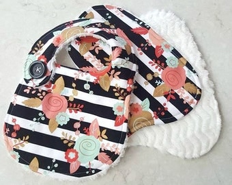 Bippity Boppity Bibs & More by BippityBoppityBibs on Etsy