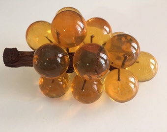 Vintage resin grapes | Etsy