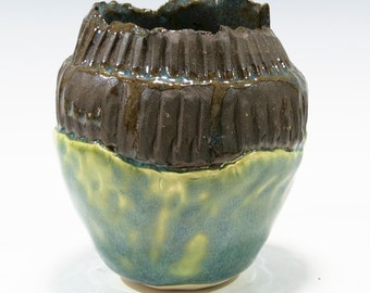 Ceramic Pinch Pot Texture Pinch Pot Handbuilt by GardenGateDesign
