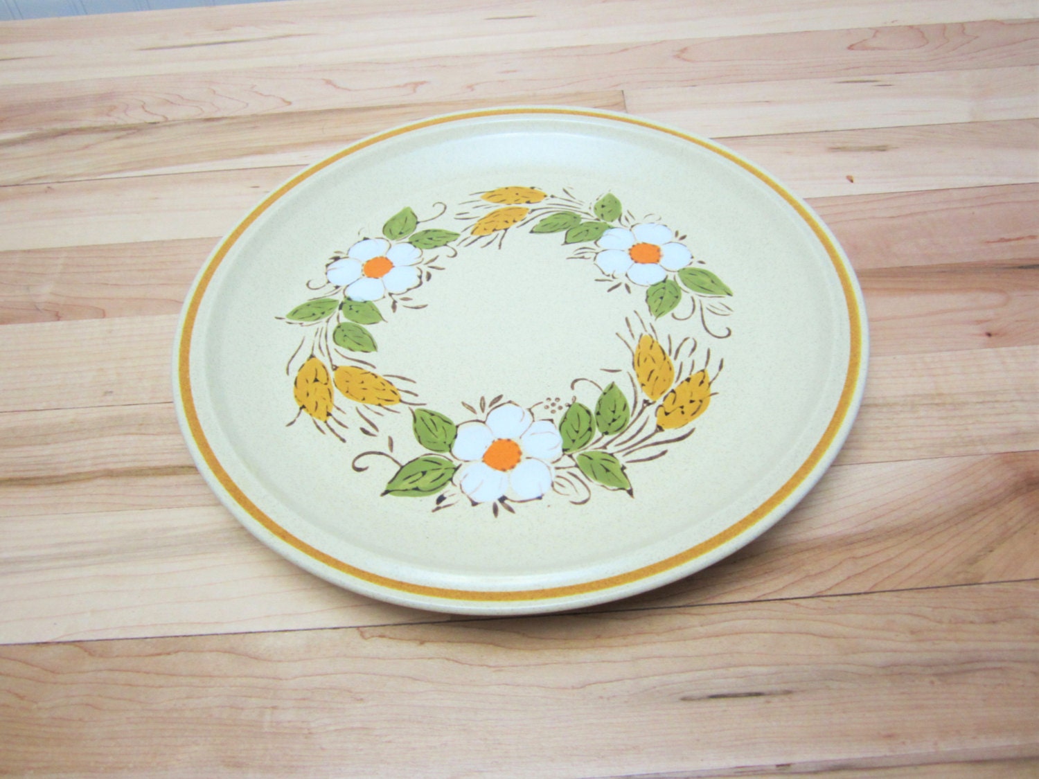 Vintage 1970s Hearthside Garden Festival Prairie Flowers 12″ Round Chop ...
