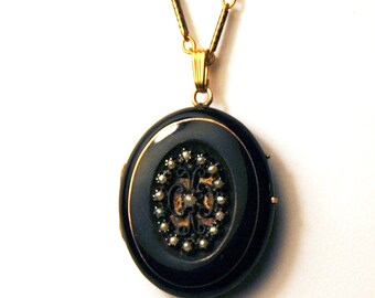 Enamel locket | Etsy