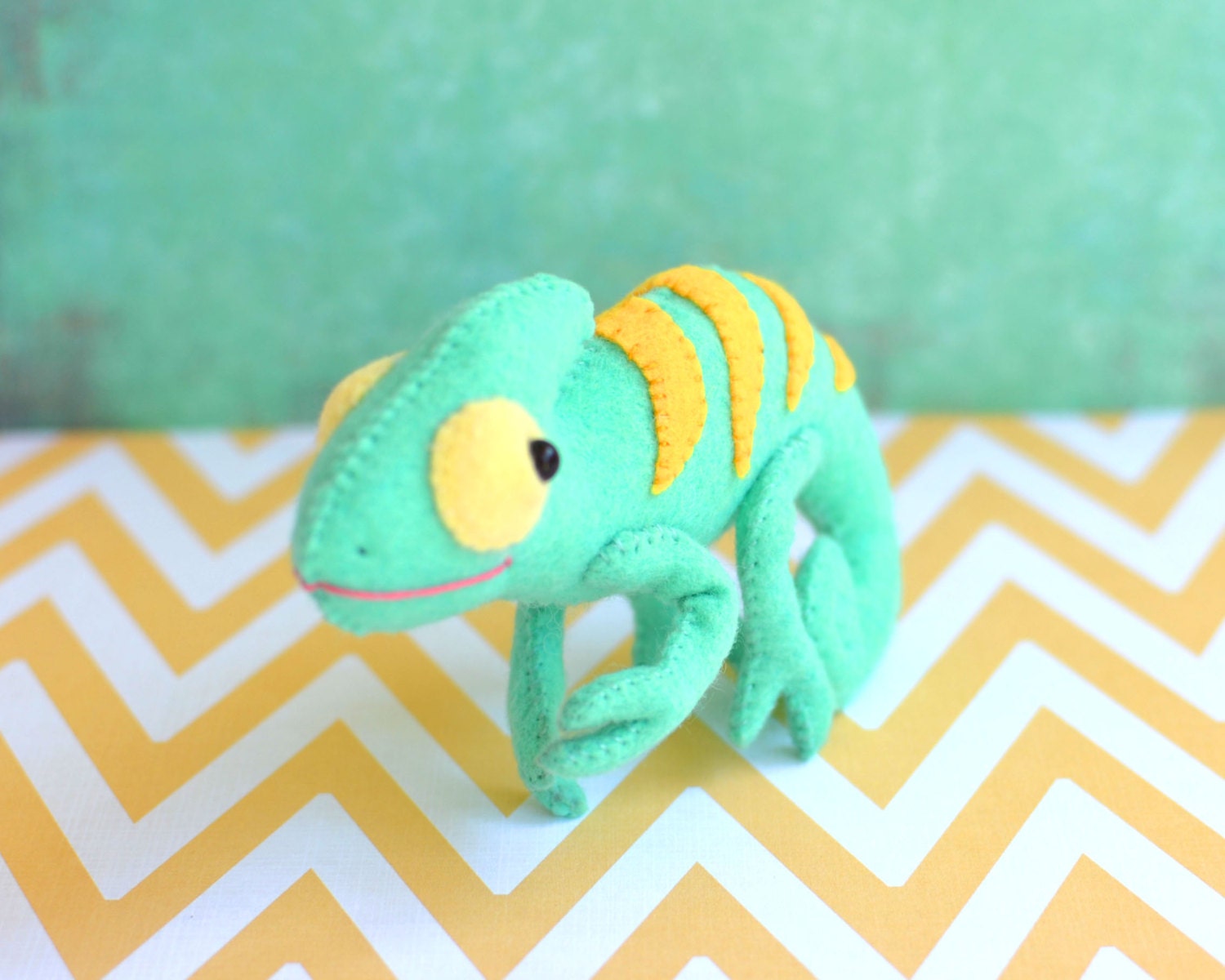 Felt Chameleon PDF Patterns And Tutorials by PinkieAndMe on Etsy