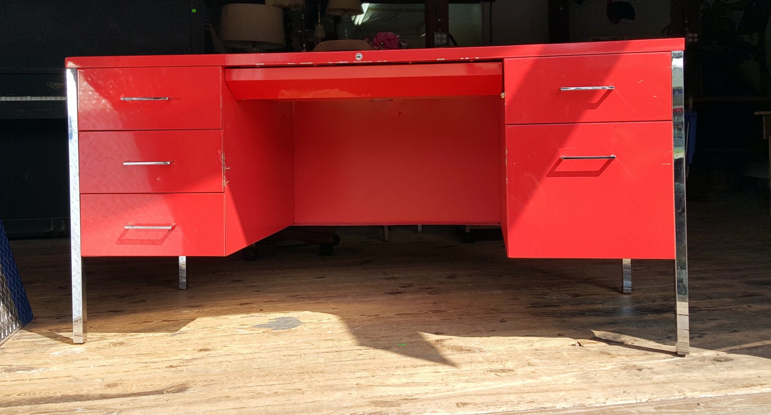 Vintage Mid Century Red Metal Industrial Style Desk Office – Haute Juice