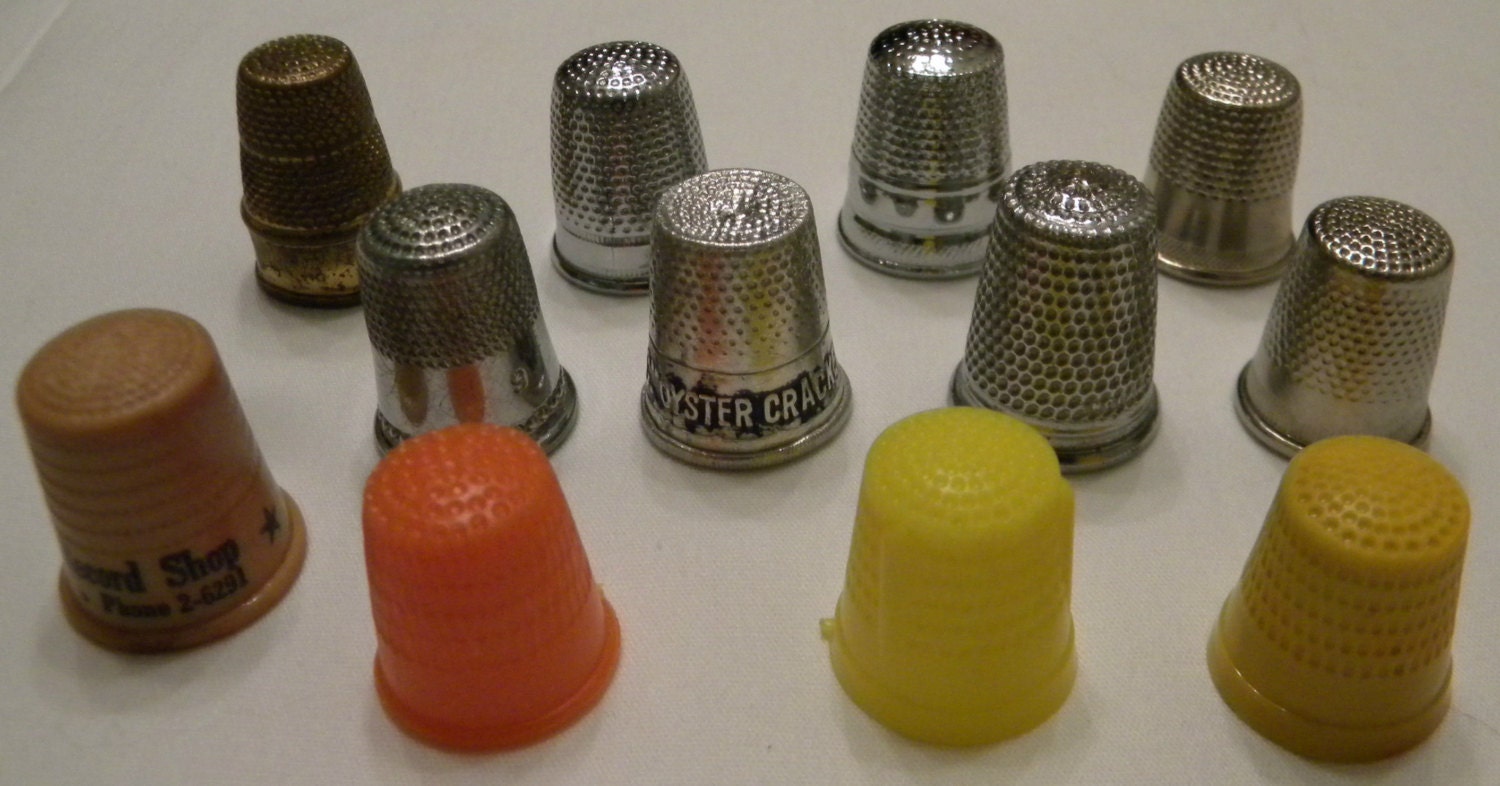 12 Vintage Thimbles – Vintage Sewing – Thimble Lot – Haute Juice