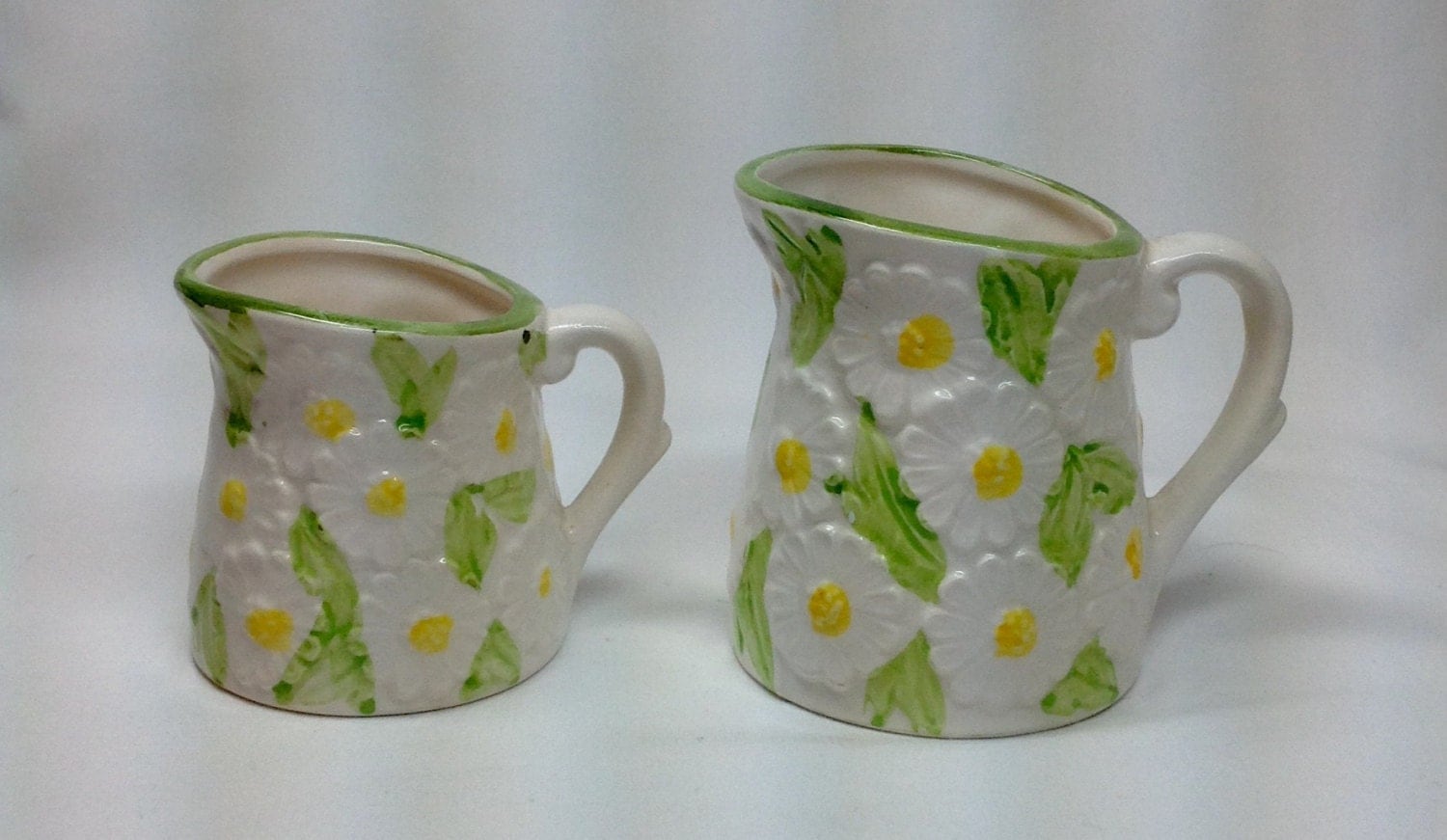 Vintage Measuring Cups Porcelain Pitchers Quarter Fourth Cup Eight Cup ...