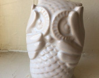 White ceramic owl | Etsy