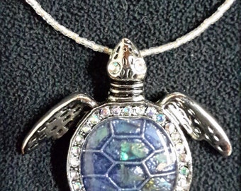 Items similar to Handmade Sterling Silver and Labradorite Turtle ...