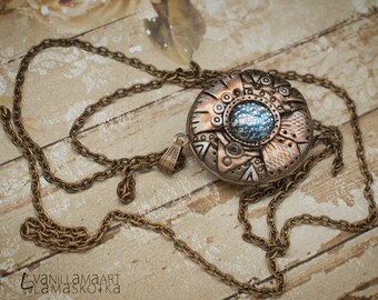 Steampunk locket | Etsy