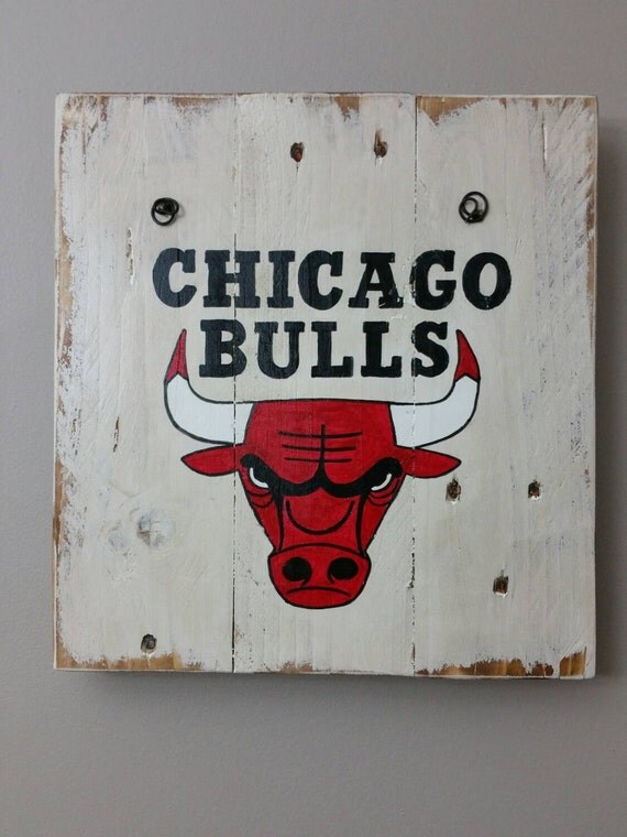 Chicago Bulls hand painted sign on reclaimed wood