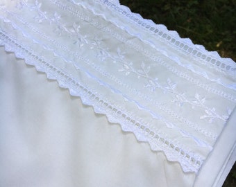 Eyelet bedding | Etsy