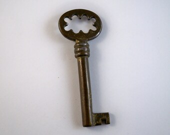 Fancy skeleton keys | Etsy