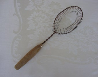 Vintage wire whisk | Etsy