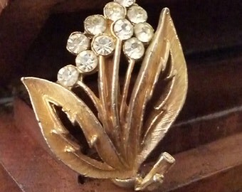 Unusual brooch | Etsy