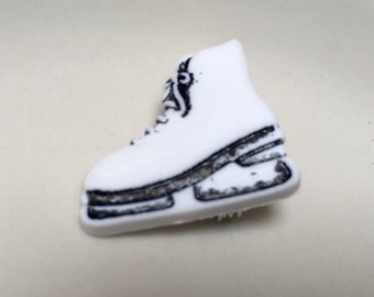 Ice skating pin | Etsy