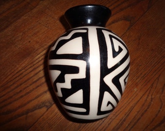 Peruvian pottery | Etsy