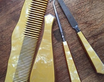 Bakelite vanity set | Etsy