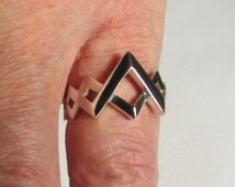 Unique euro shank ring related items | Etsy