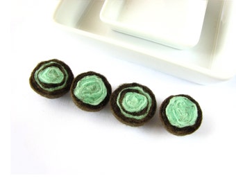 5 flat felted wool pebbles / beads pale blue. Perfect by Smika