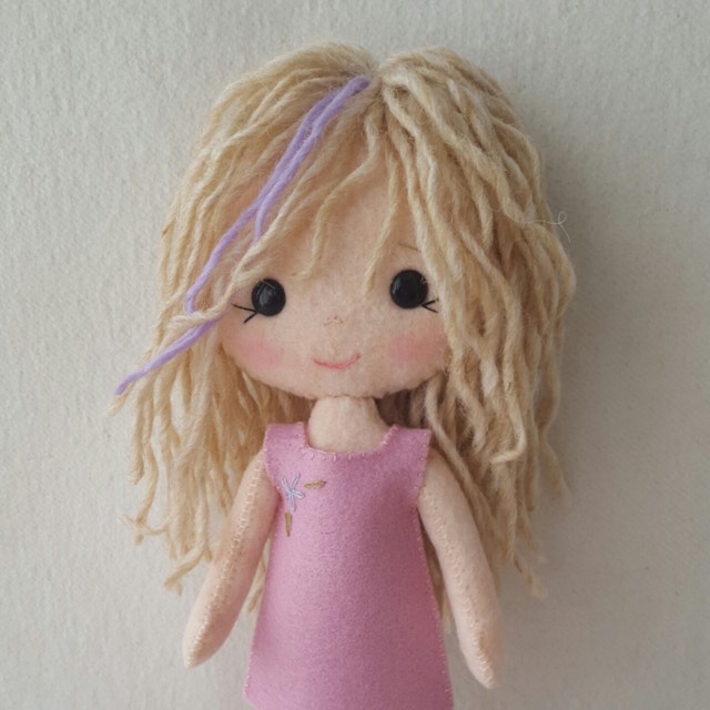 Sweet easy patterns to inspire a joy of sewing por Gingermelon