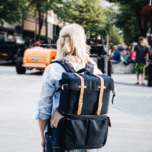 OLIDAY We believe its all about the day your day by Oliday