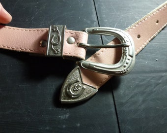 Items similar to Horseshoe Belt Buckle - Pinup Ladies Belt - Cowgirl ...