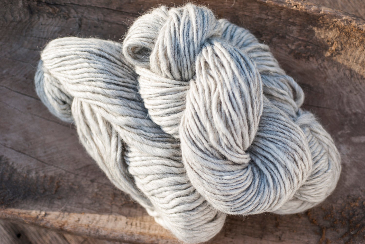 100% Icelandic Wool Lopi Yarn Light Grey