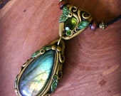Handmade Mystic Healing crystal and stone by HandmadeMystic