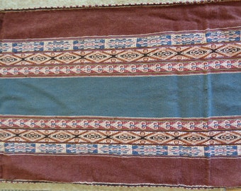 Peru table runner | Etsy