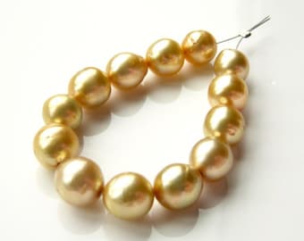 Saltwater pearl | Etsy