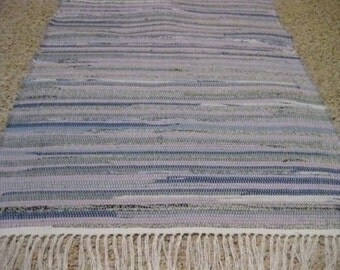 Items similar to Handwoven 2' x 3' Reclaimed Rag Rug on Etsy