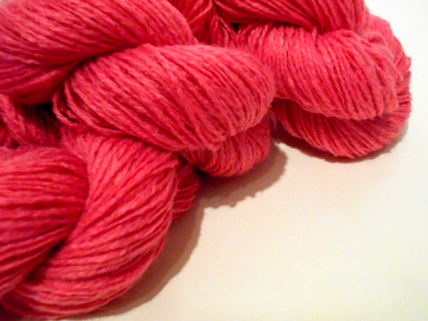 Hot Pink Vintage Yarn 2 ply Acrylic Knitting Yarn Fingering