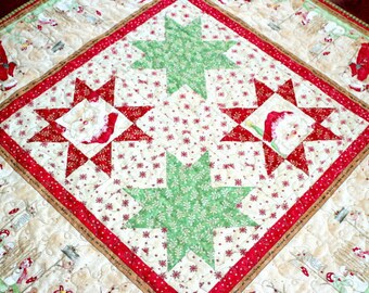Snow Wonderland Table topper quilted Christmas by RedNeedleQuilts